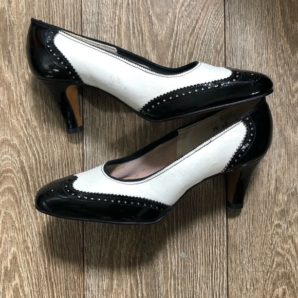 Florsheim | Shoes | Vintage Spectator Wingtip Pumps | Poshmark
